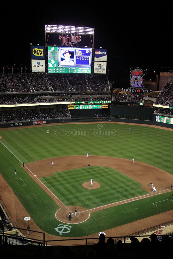 Target Field - Minnesota Twins Editorial Photo - Image of minneapolis ...