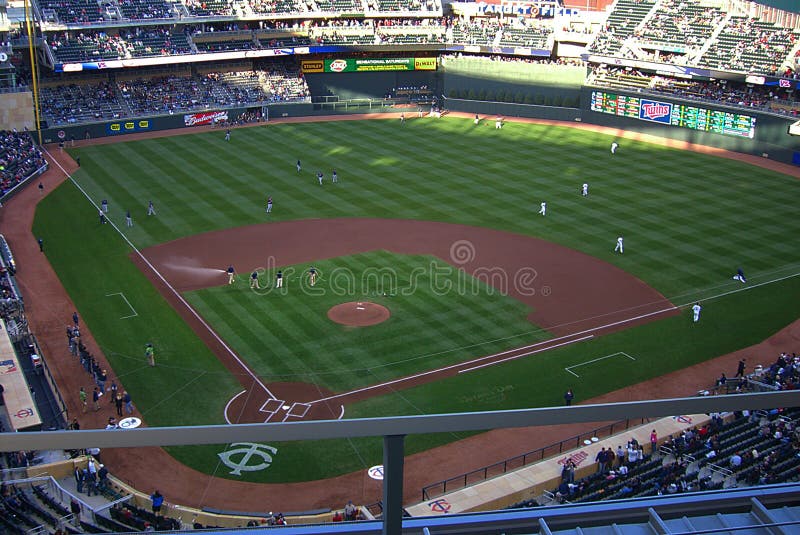 Target Field - Minnesota Twins Editorial Image - Image of twins ...