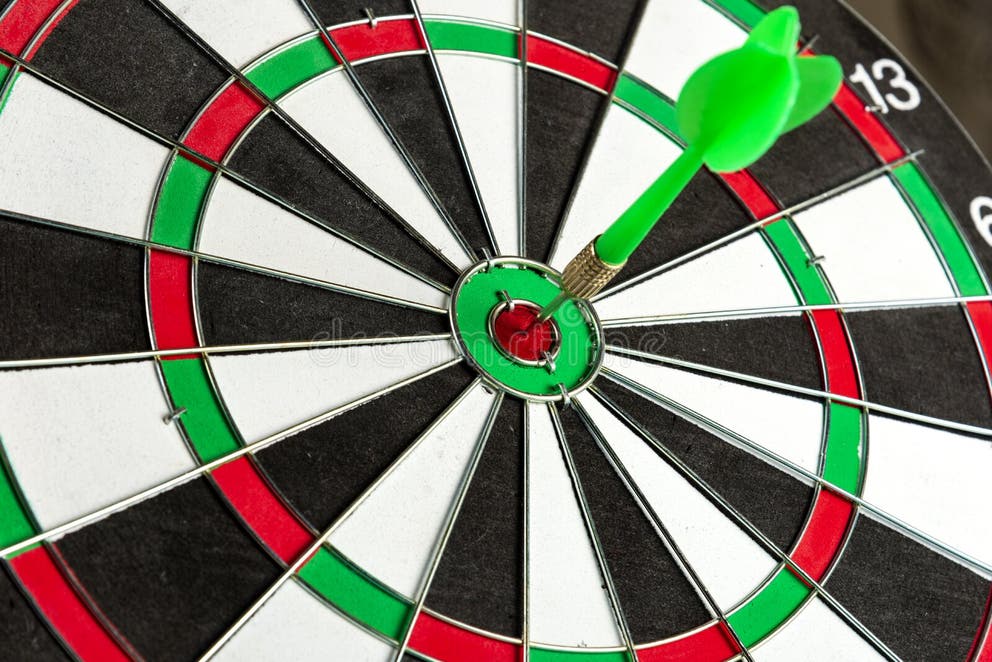 Target with a Green Arrow in the Center. Hit the Target Stock Image ...