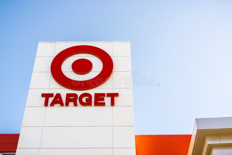 Target Logo on Shopping Cart Editorial Stock Photo - Image of bullseye ...