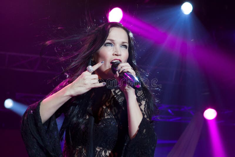 Tarja Turunen Vive En El Festival 2016 De Hellfest Imagen editorial ...