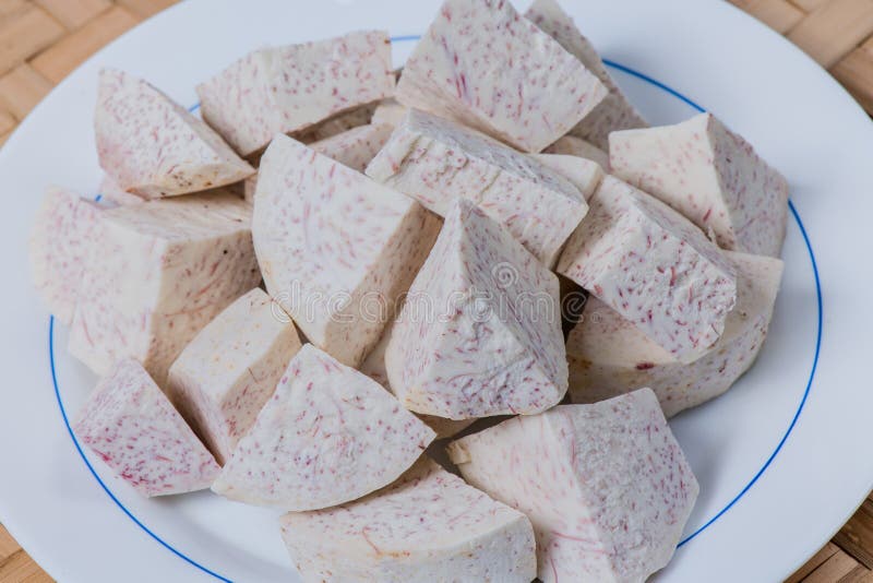 Taro Roots , Bamboo Basket. Stock Image - Image of healthy, harvested ...