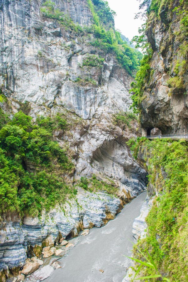 Taroko Gorge National Park stock image. Image of park - 55912927