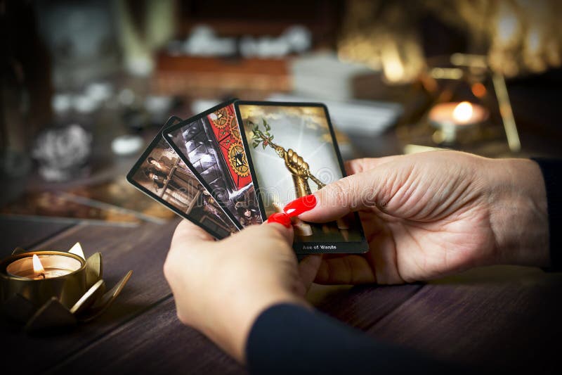 Tarot Card Reader Arranges Cards in a Card Spread. Fortune-telling Concept Stock Photo - Image ...