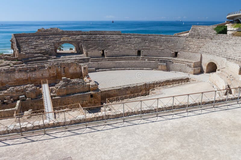 Tarragona S Roman Amphitheater Stock Photo - Image of fort, forti: 14231298