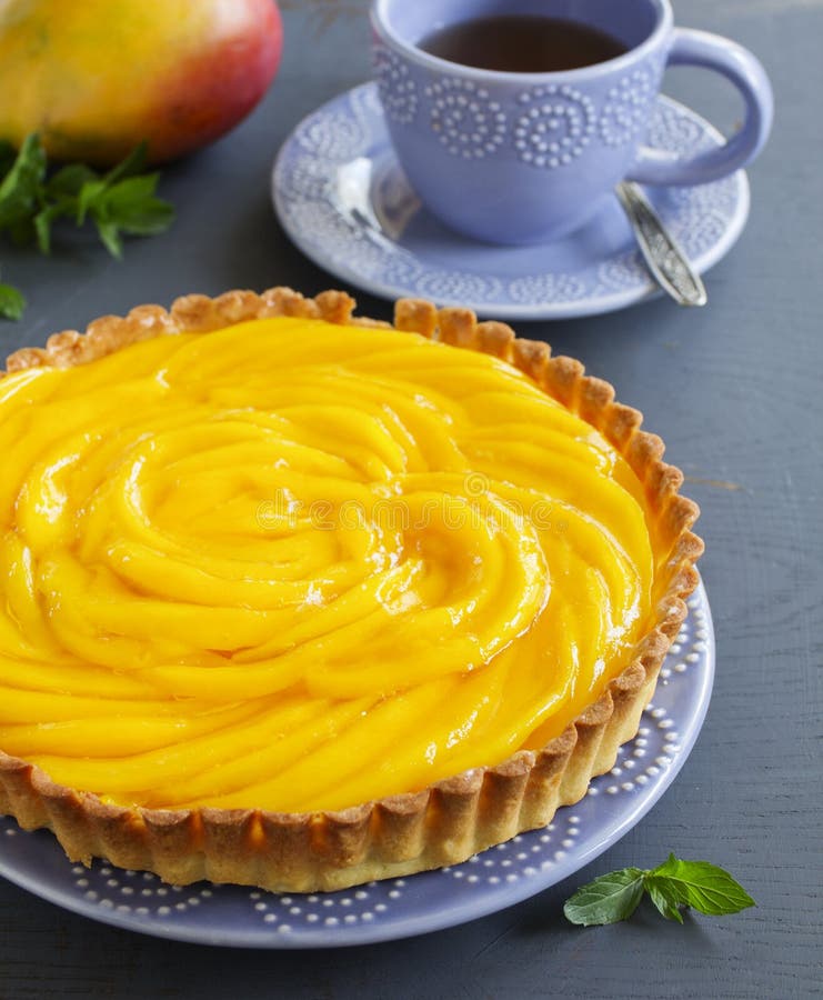 Tart with Mango and Stuffed Stock Photo - Image of dessert, mint: 43938558