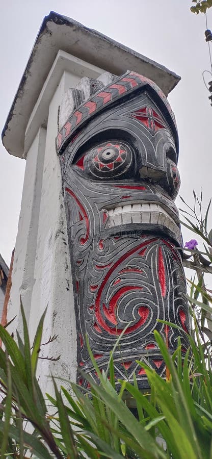 Tarutung Gate Guardian Statue Stock Image - Image of tribe, guardian ...