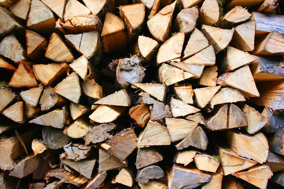 Tas de bois de bois du feu photo stock. Image du chauffage - 3104344