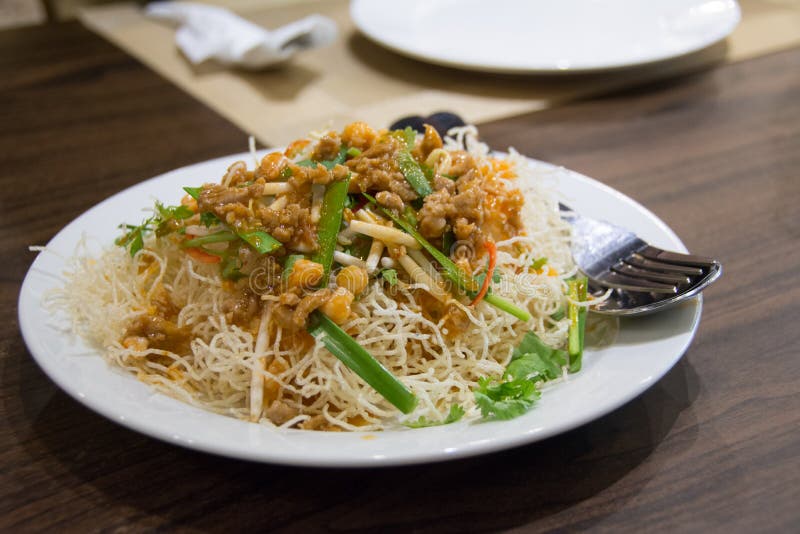 Tasty crispy rice noodle stock photo. Image of group - 118253202