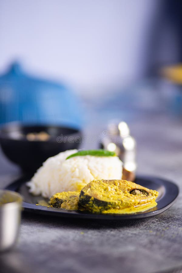 Tasty fish hilsa stock image. Image of mustard, dish - 289675025