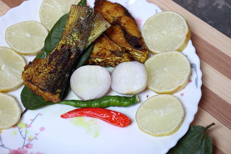 Fried Hilsa Fish on Kitchen Stock Photo - Image of indian, food: 250726162