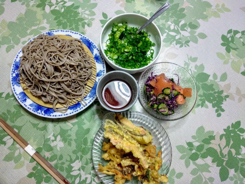 A Tasty Noodle Set stock photo. Image of tempura, noodle - 154479142