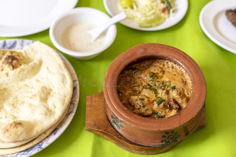Chicken Handi And Roti