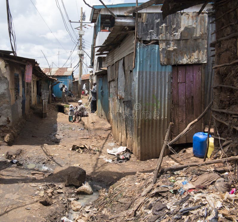 Taudis de Kibera image stock. Image du ville, constructions - 63457837
