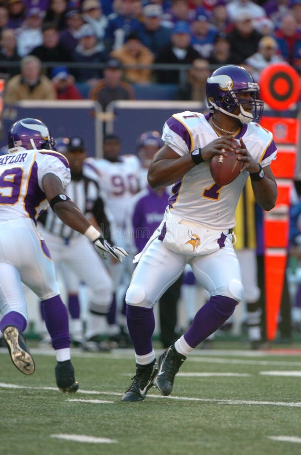 Tavaris Jackson editorial stock photo. Image of sports - 74190743