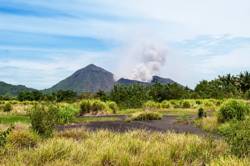 Tavurvur Volcano, Rabaul, Papua New Guinea Stock Image - Image of ...