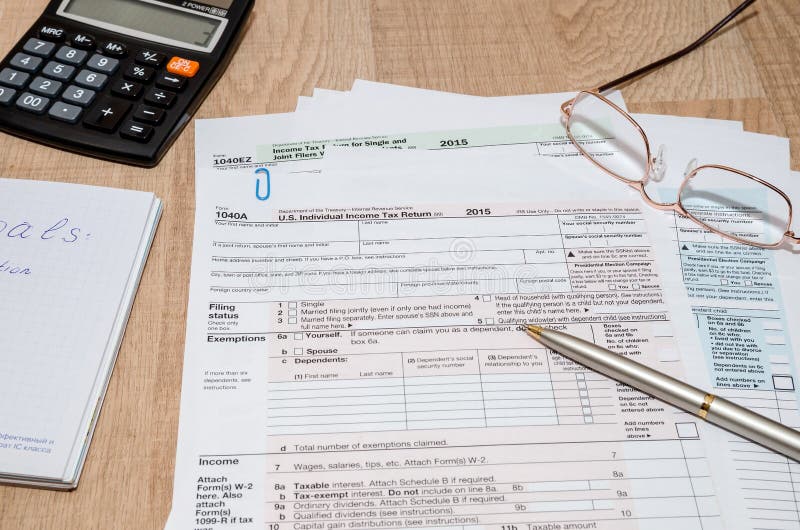 1040 Tax Form with Calculator Editorial Image - Image of report ...
