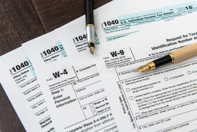 1040 Tax Form with Pen, Finance Document Editorial Stock Image - Image ...