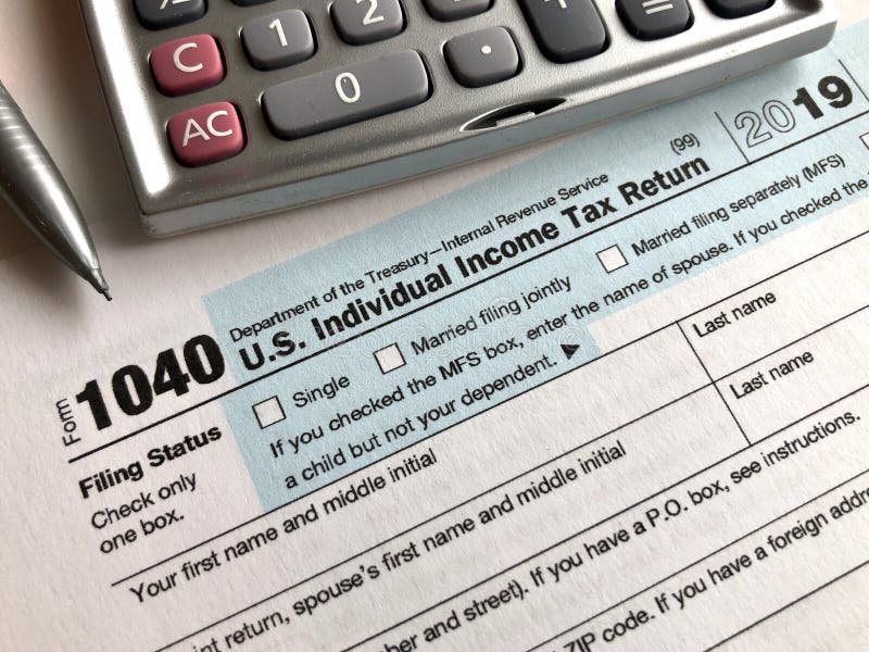 1040 tax form editorial stock image. Image of audit - 179236574