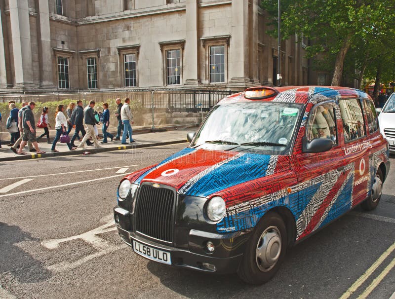 Taxi Covered by Union Jack Flag Editorial Image - Image of markings ...