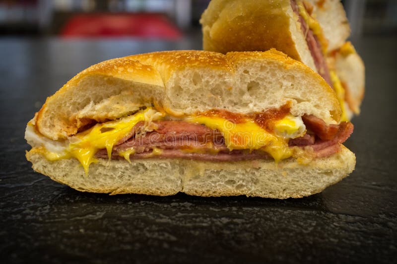 Taylor Ham Egg Sandwich imagen de archivo. Imagen de queso - 73923165