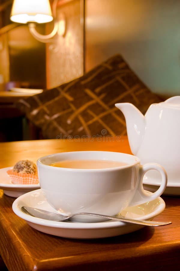 Tea ceremony in cafe stock image. Image of curved, liquid - 7653049