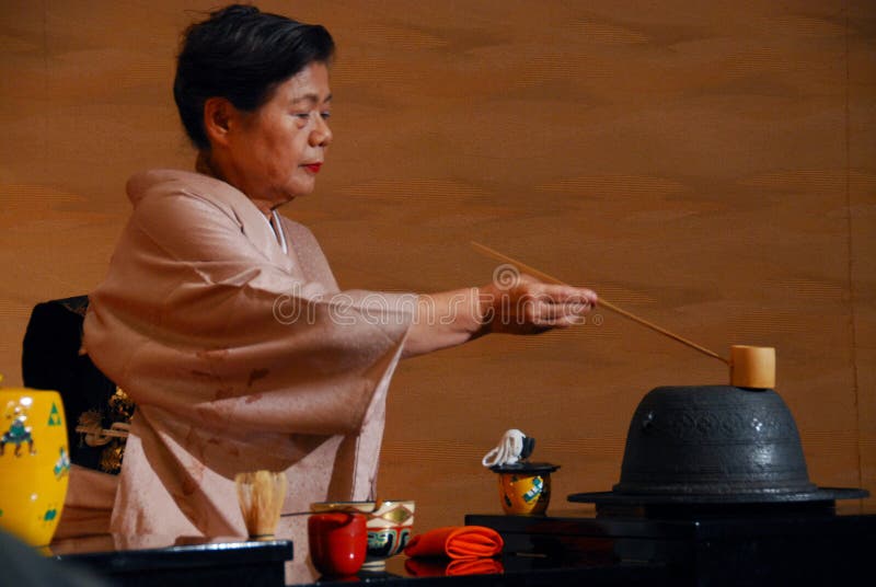 Tea ceremony lady editorial stock image. Image of east - 50986479