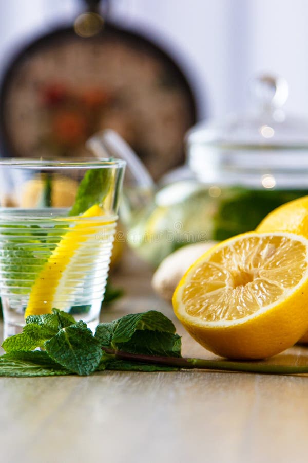 Tea in a Glass Teapot of Lemon Stock Photo - Image of yellow, lemon ...
