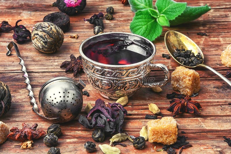 Tea and kitchen herbs stock photo. Image of oolong, heap - 85108486