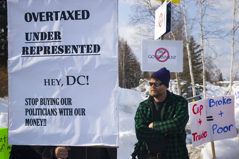 Tea Party Protest editorial photography. Image of republican - 8984027
