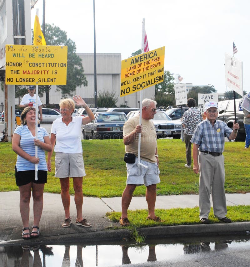 Tea Party Express editorial image. Image of freedom, democrat - 10876525