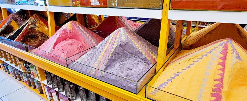 Tea Stalls in a Turkish Market Stock Photo - Image of asian, shop ...