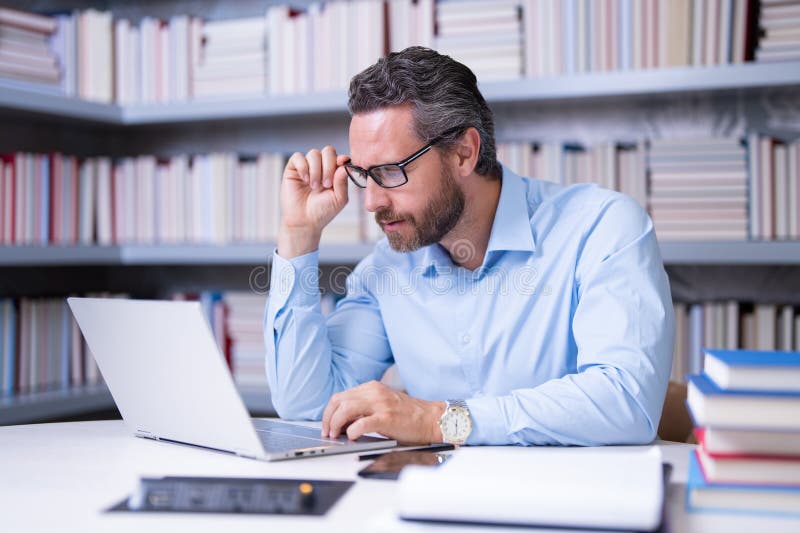 Teachers Day. Teacher Tutor in School Classroom. Knowledge, Education ...