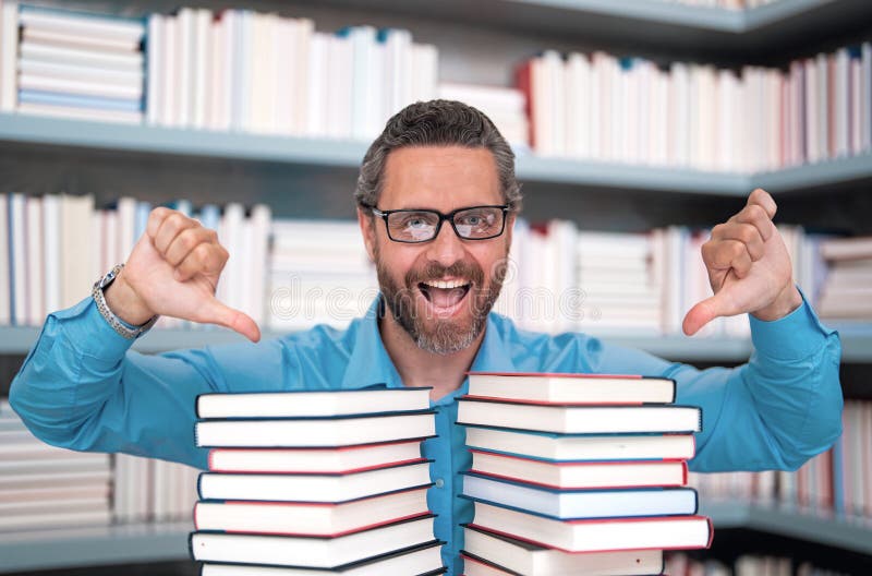 Teachers Day. Teacher Tutor in School Classroom. Knowledge, Education ...