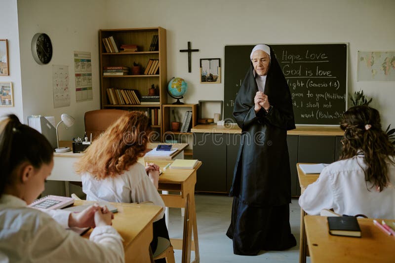 Teaching Nun Observing Students in Classroom Setting Stock Image - Image of faith, book: 382054663