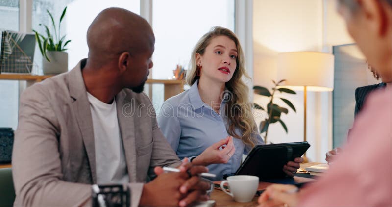 Team, Diversity and Tablet for Development in Business Meeting ...