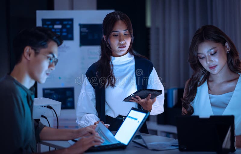 Team of Financial Discussion Budget Planning, Analyzing Digital ...