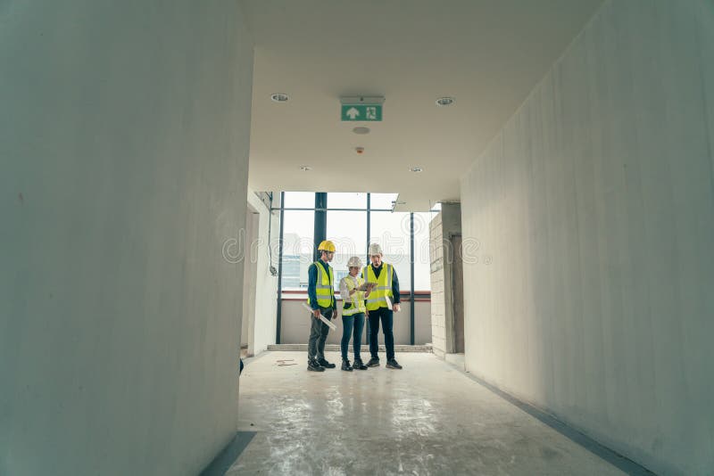 Team Working Building Inspection with Technology Augmented Reality on ...