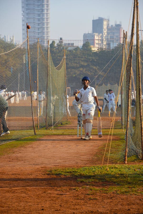 Teams Practicing Cricket in Mumbai Editorial Photo - Image of stump ...