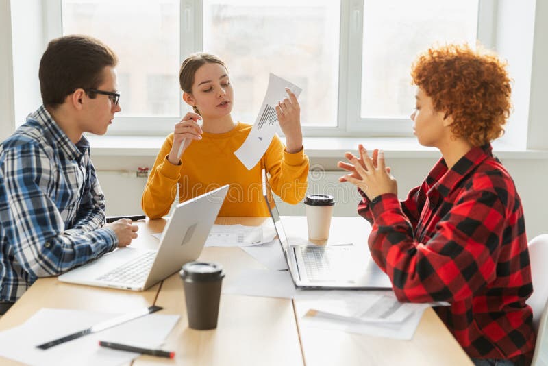 Teamwork Brainstorm. Diverse Colleagues Working Together Discuss ...