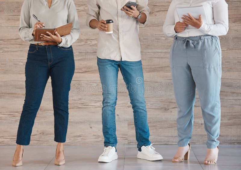 Teamwork, Collaboration and Networking with a Team of Business People ...