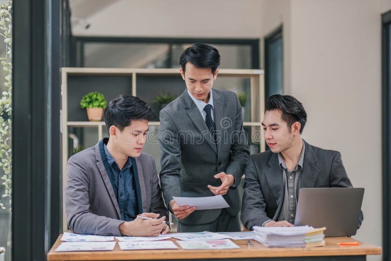 Teamwork Concept.Project Team Making Conversation at Meeting Room ...