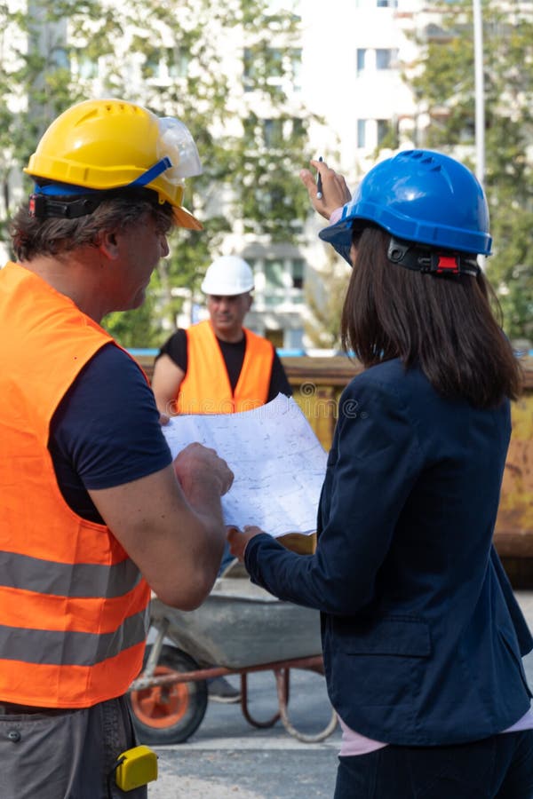 Construction Coordination Meeting Stock Photos - Free & Royalty-Free ...