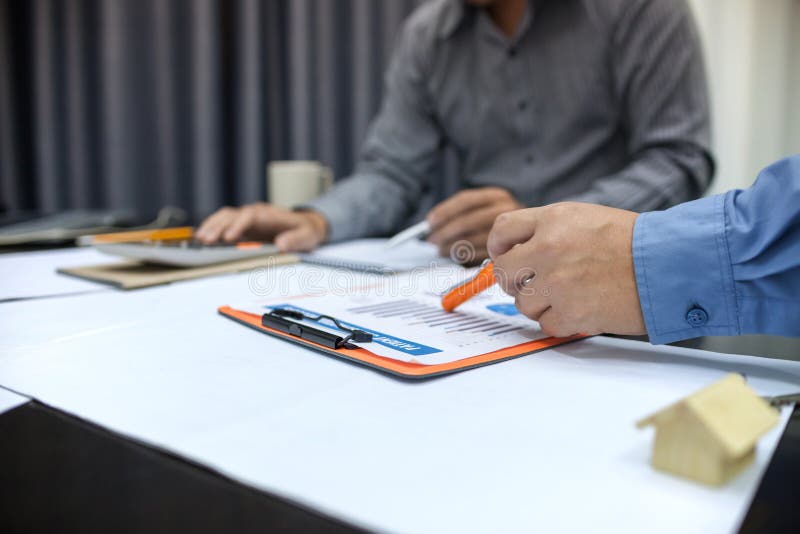 Teamwork Process, Business People Working in the Office Discussing ...