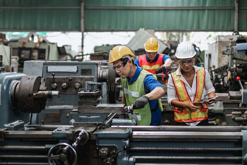 Teamwork Professional Engineer Work Heavy Industry in Factory Stock ...