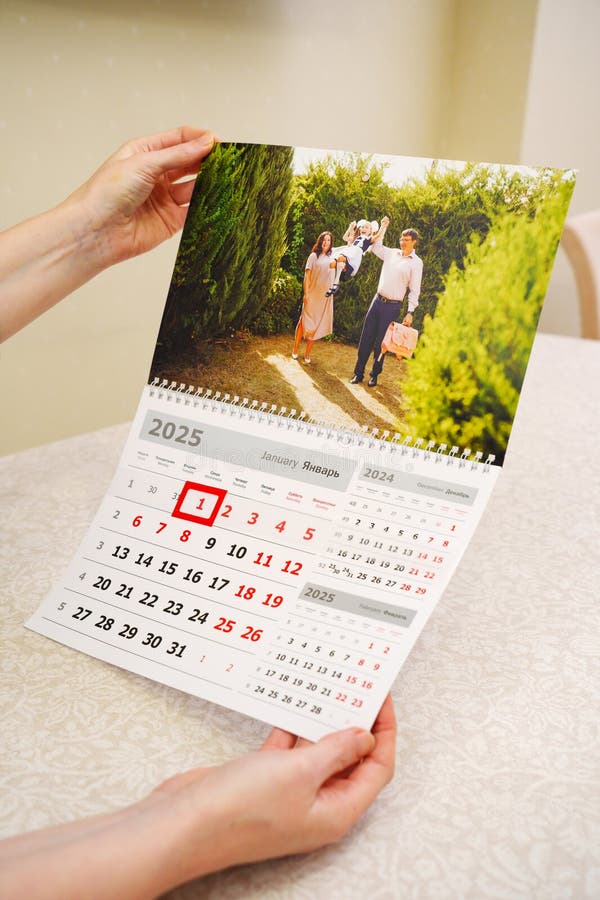 Tear-off Calendars with Family Photos in the Hands Stock Photo - Image ...