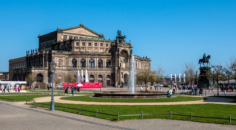 Opera Dello Stato Di Sachsische Staatsoper Dresda Saxon Del Teatro Dell ...