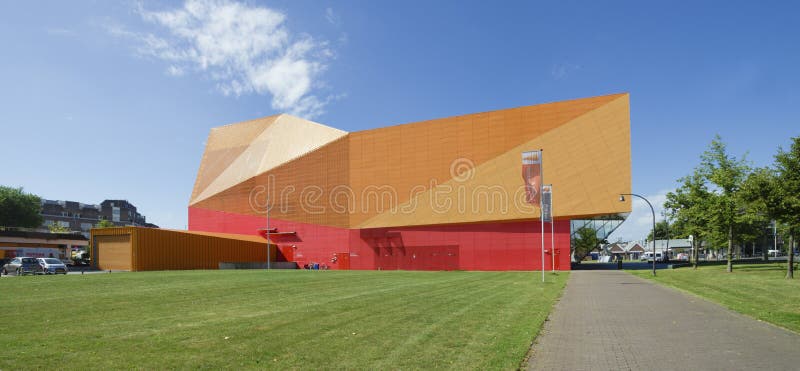 Teatro moderno foto editorial. Imagen de moderno, teatro - 36155856