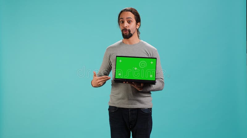 Tech Content Creator Doing Influencer Marketing Using Green Screen ...