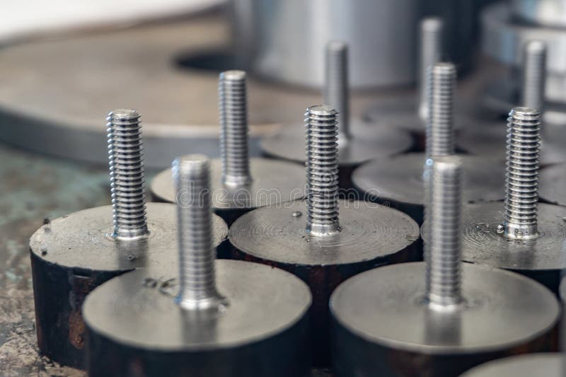 Technical Details with Threaded Connection, after Turning on a Rack in ...